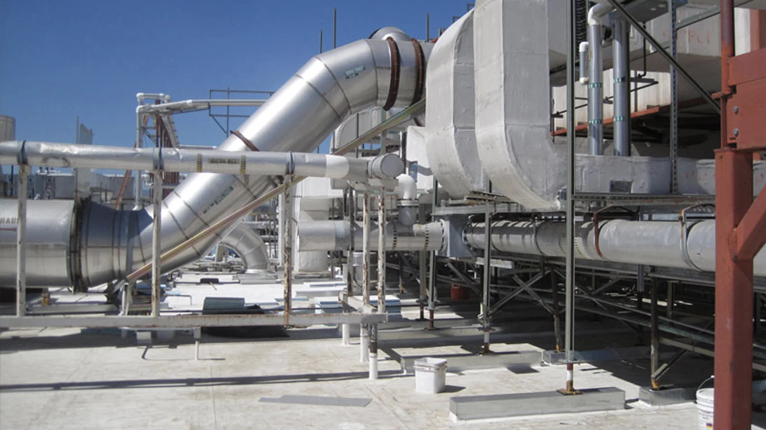 Hitachi Building 6 - BT Roofing